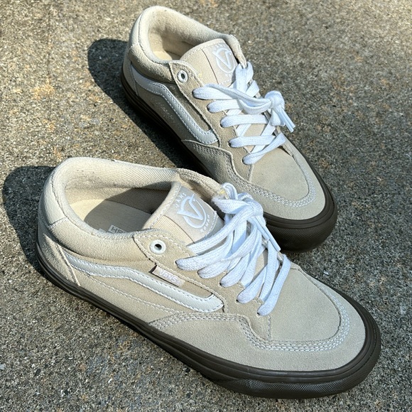 Vans | Shoes | Vans Rowan Pop Crush Pro Insole Cream Suede Hardly Worn ...